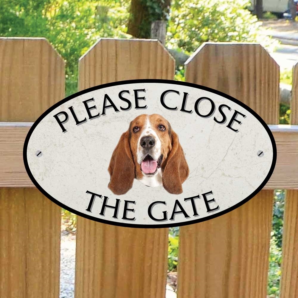 JAF Graphics. Basset Hound Gate Sign