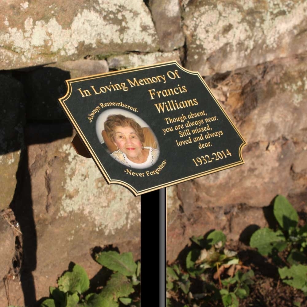 JAF Graphics. Scalloped Corner Stone Effect Photo Memorial Sign