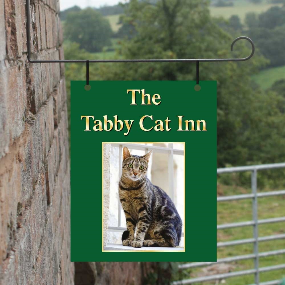 JAF Graphics. Personalised Hanging Bar Sign Add you Own picture
