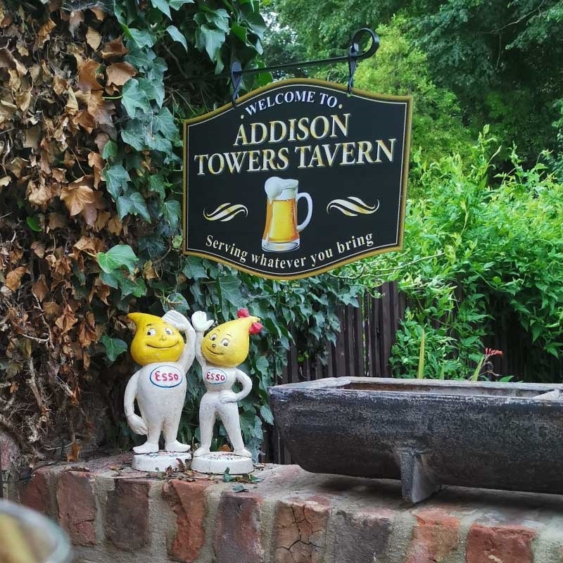 JAF Graphics. Personalised Home Bar Hanging Pub Sign with pint logo