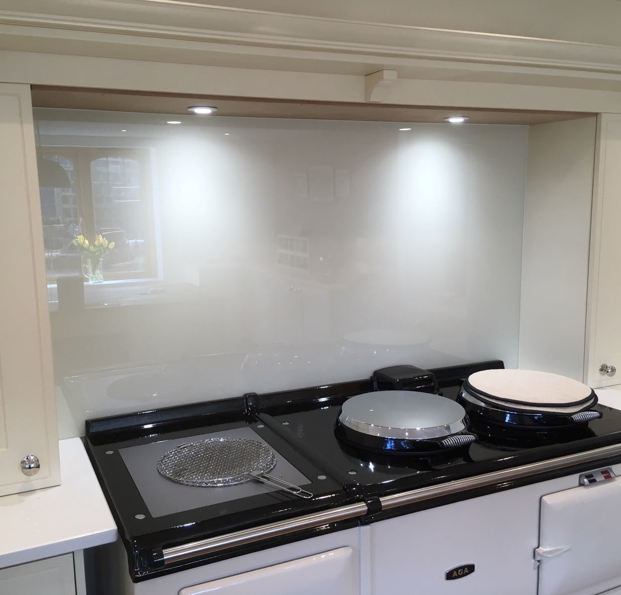 JAF Graphics. Polka Dot Splashback Stickers