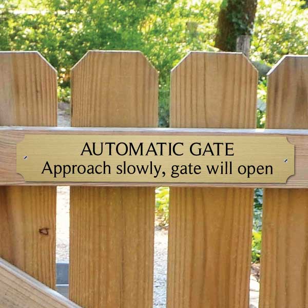 JAF Graphics. Automatic Gate Approach Slowly Sign