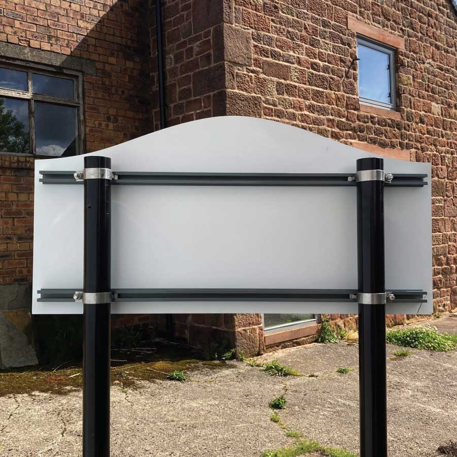 JAF Graphics. Curved Classic Top Entrance Sign on Posts